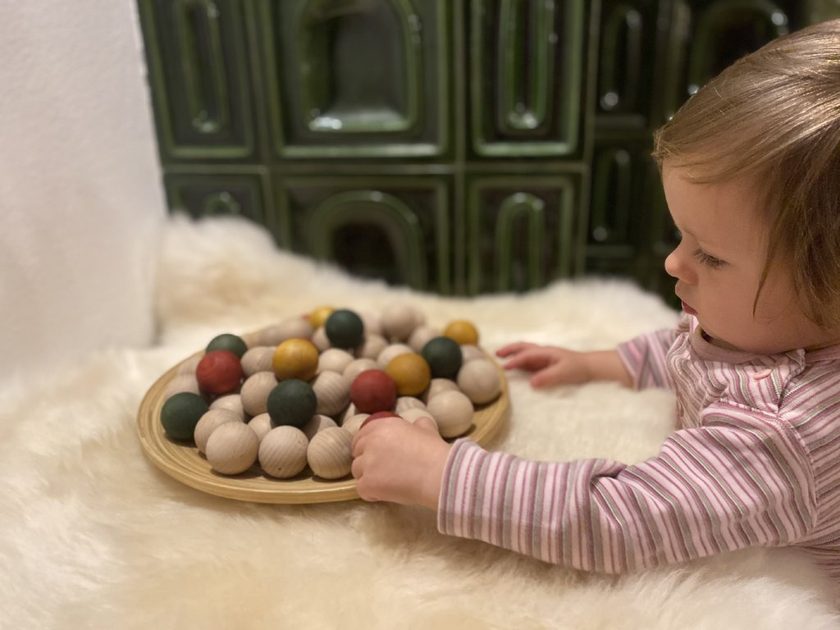 BaaVi Set 12ks dřevěných kuliček - BaaVi - Motorické a hry - Malvík.cz