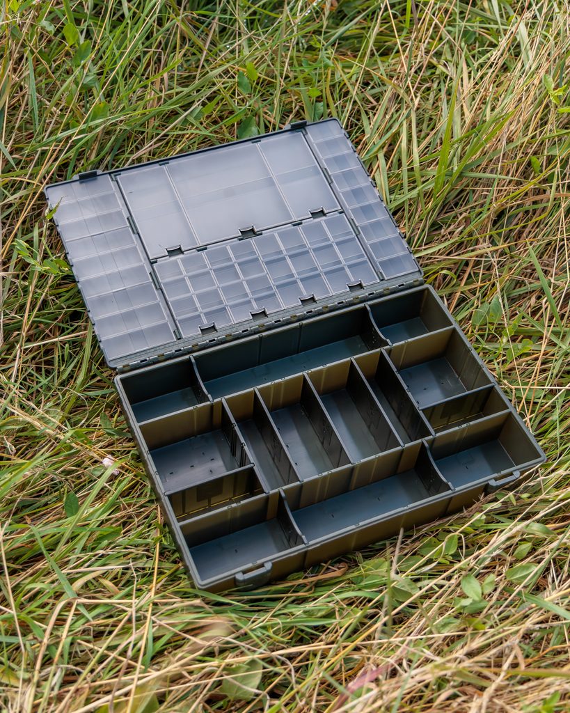 Fox Box Edges 'Loaded' Large Tackle Box | Chyť a pusť