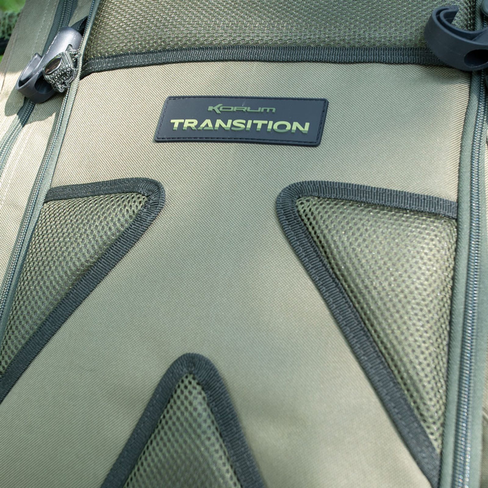 Korum Batoh Transition Compact Ruckbag | Chyť a pusť
