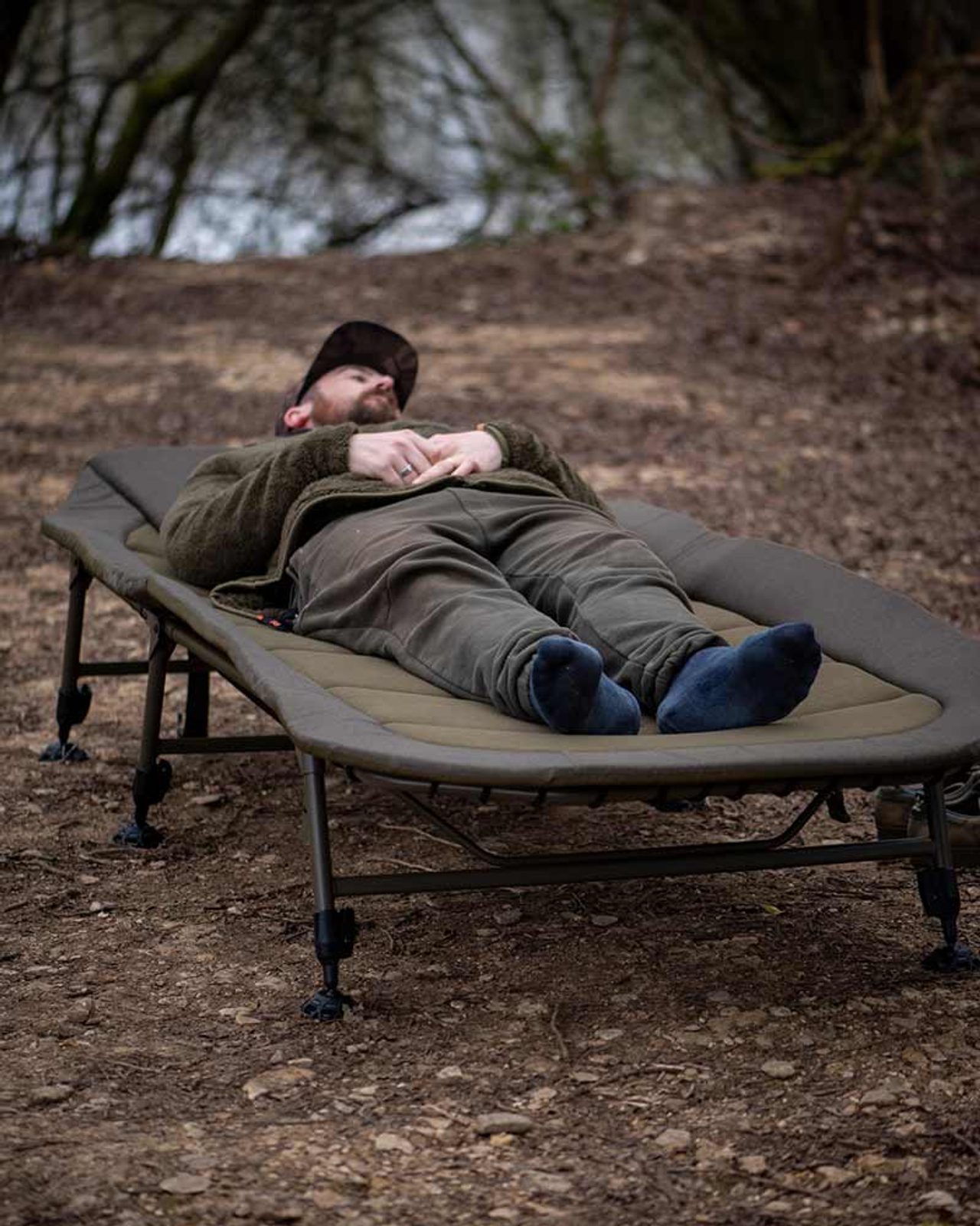 Fox Lehátko Voyager XL Bed | Chyť a pusť