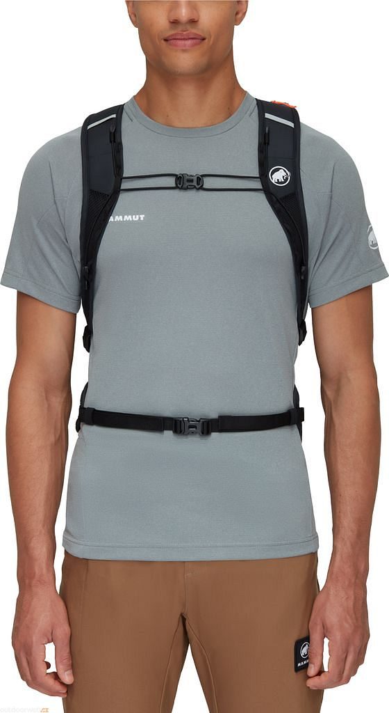 Tasna 20, sapphire-black - Batoh - MAMMUT - 1 999 Kč