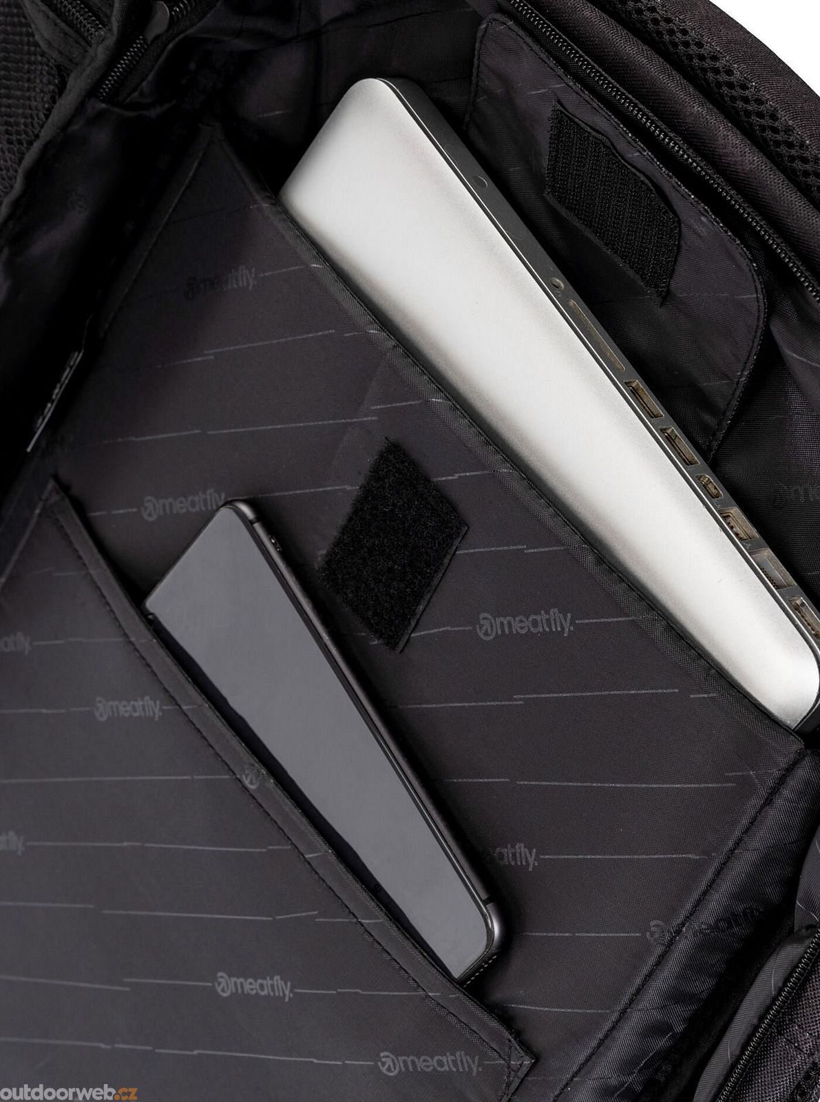 Riley 28, Morph Black - city backpack/bag - MEATFLY - 82.21