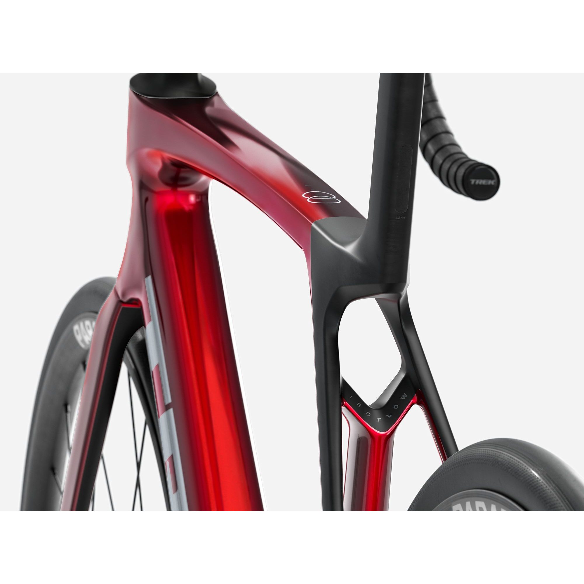 Madone SL 5 Gen 8 Gloss Fury Red/Matte Deep Smoke - Road Bike 2026 ...