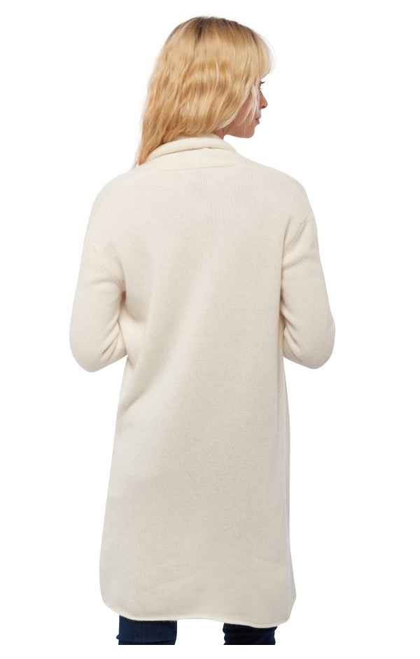 Ropa de lujo hecha de 100% cachemira | Cachemira.es