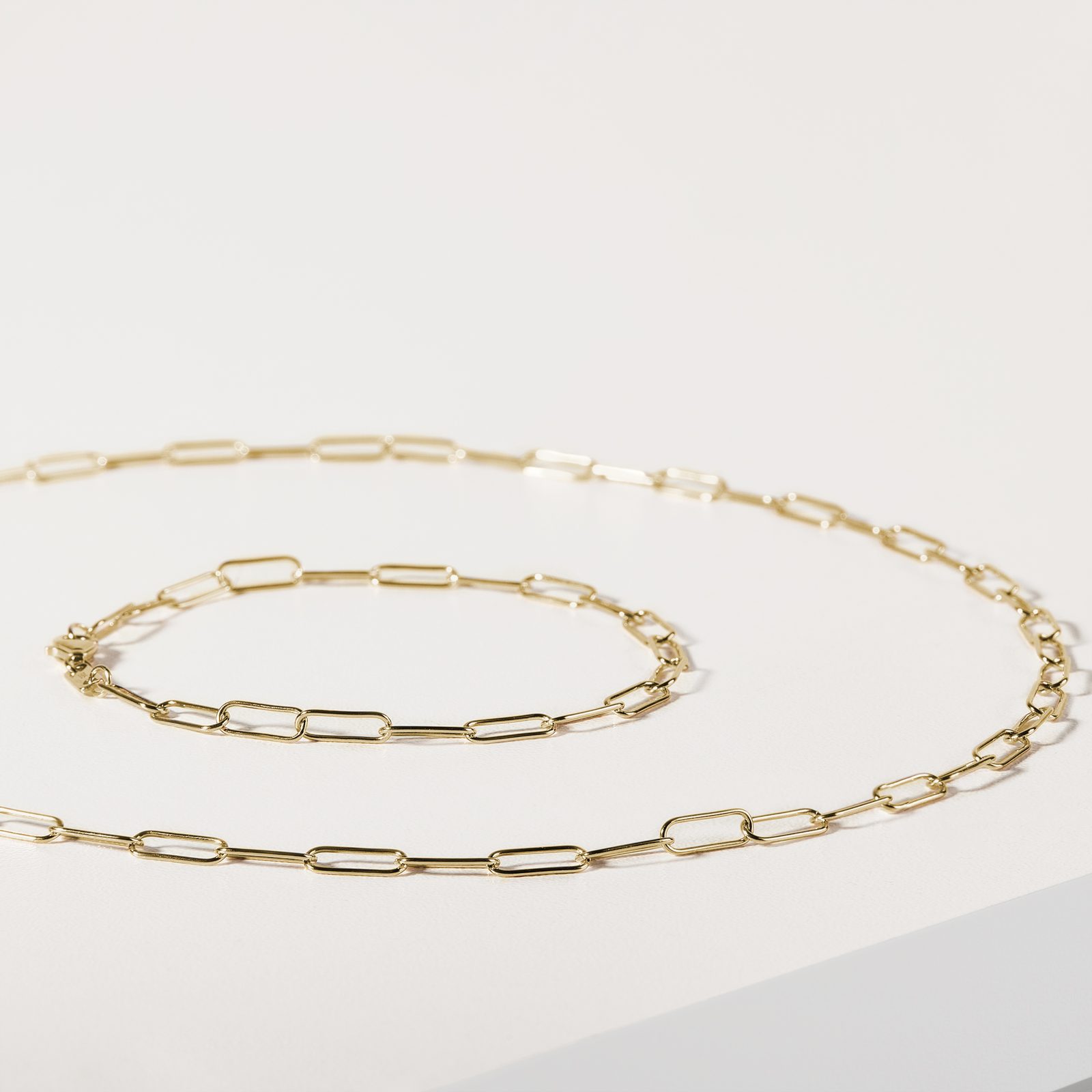 Anker chain in yellow gold | KLENOTA