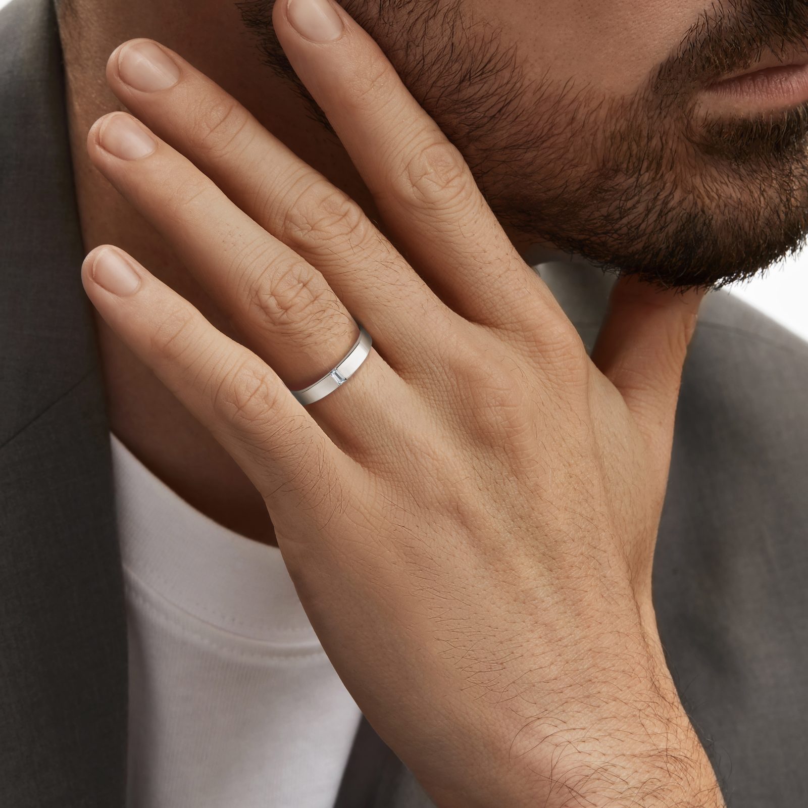 Men's White Gold Baguette Diamond Wedding Ring | KLENOTA