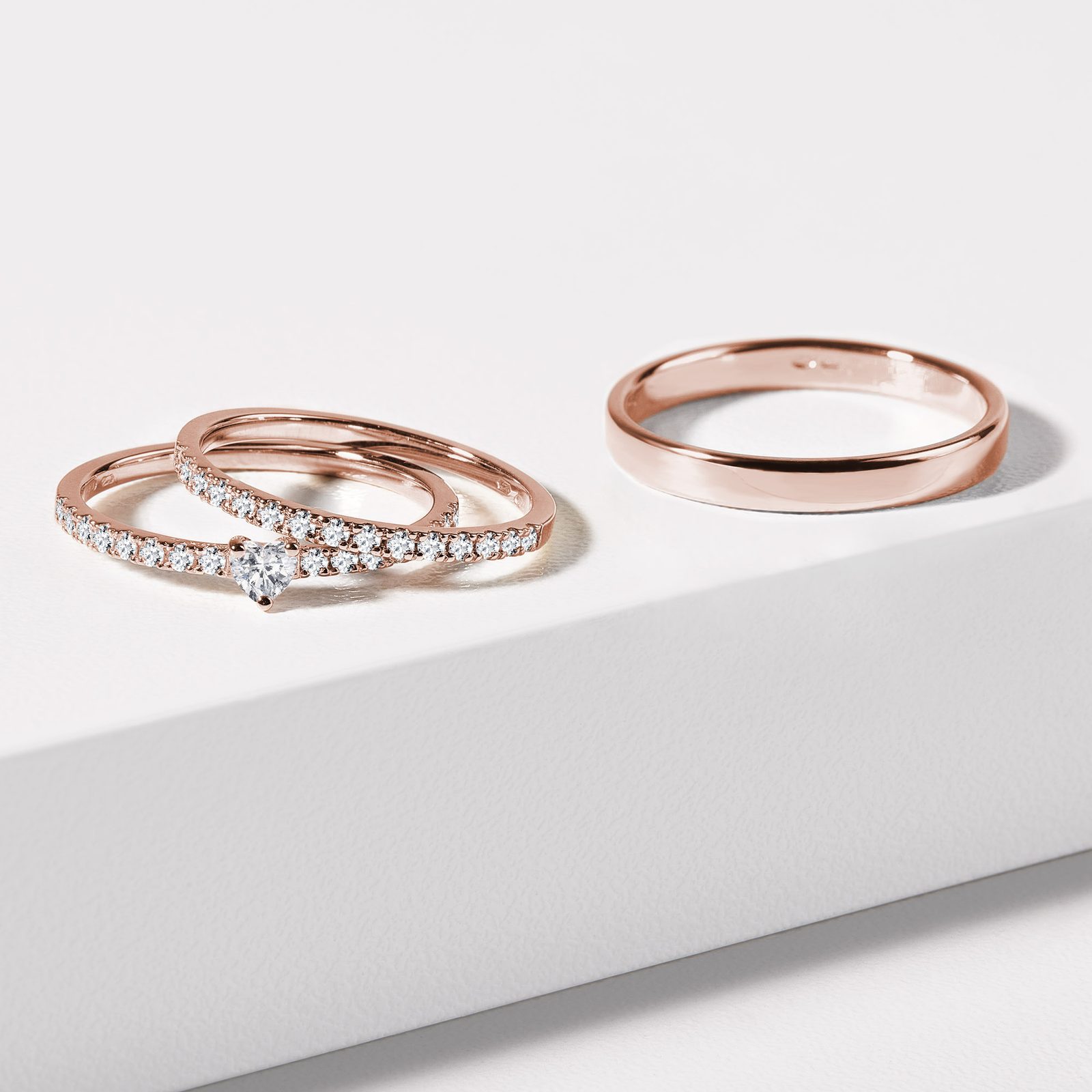 Rose Gold and Diamond Wedding Ring Set | KLENOTA