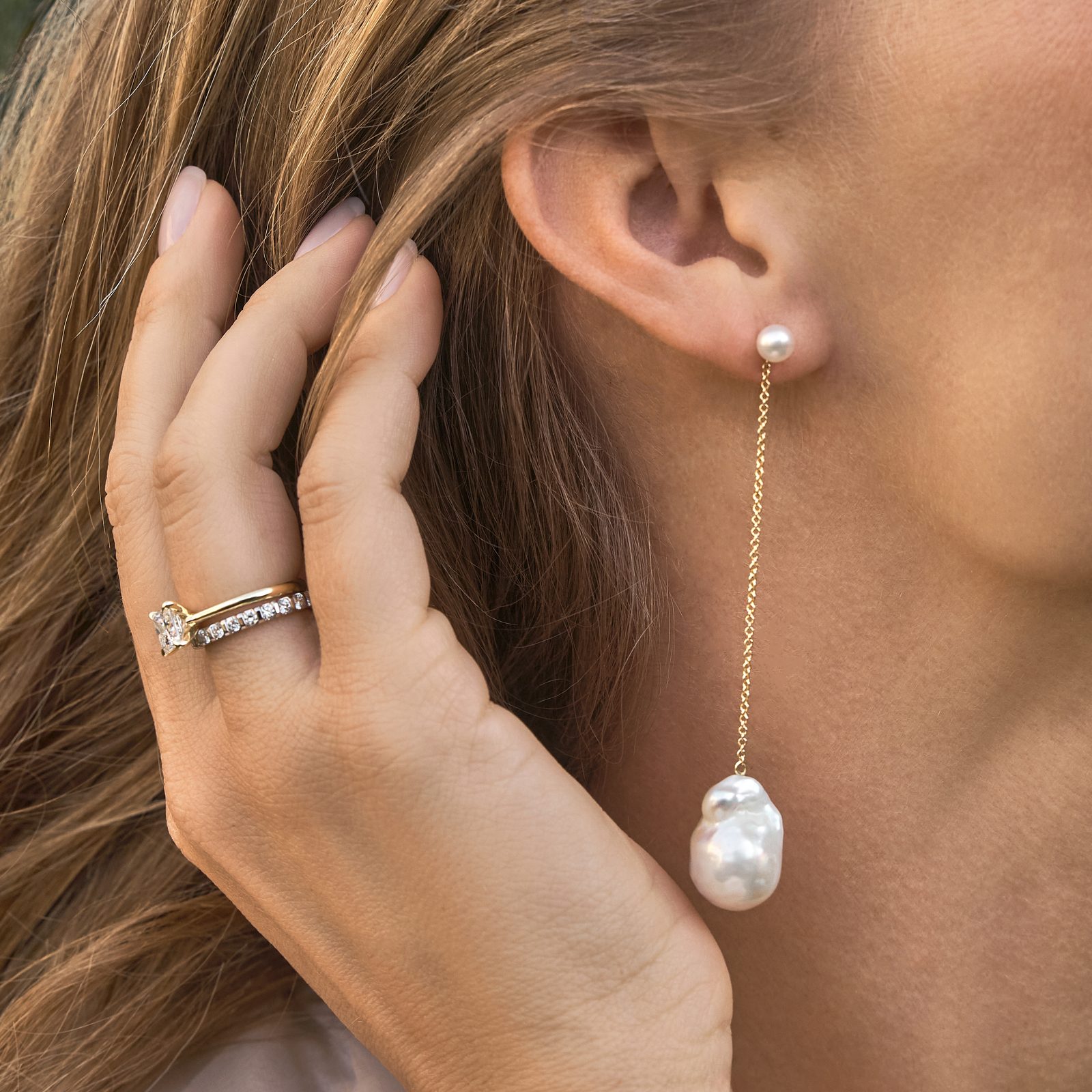 Baroque Pearl Chain Earrings in 14k Yellow Gold | KLENOTA