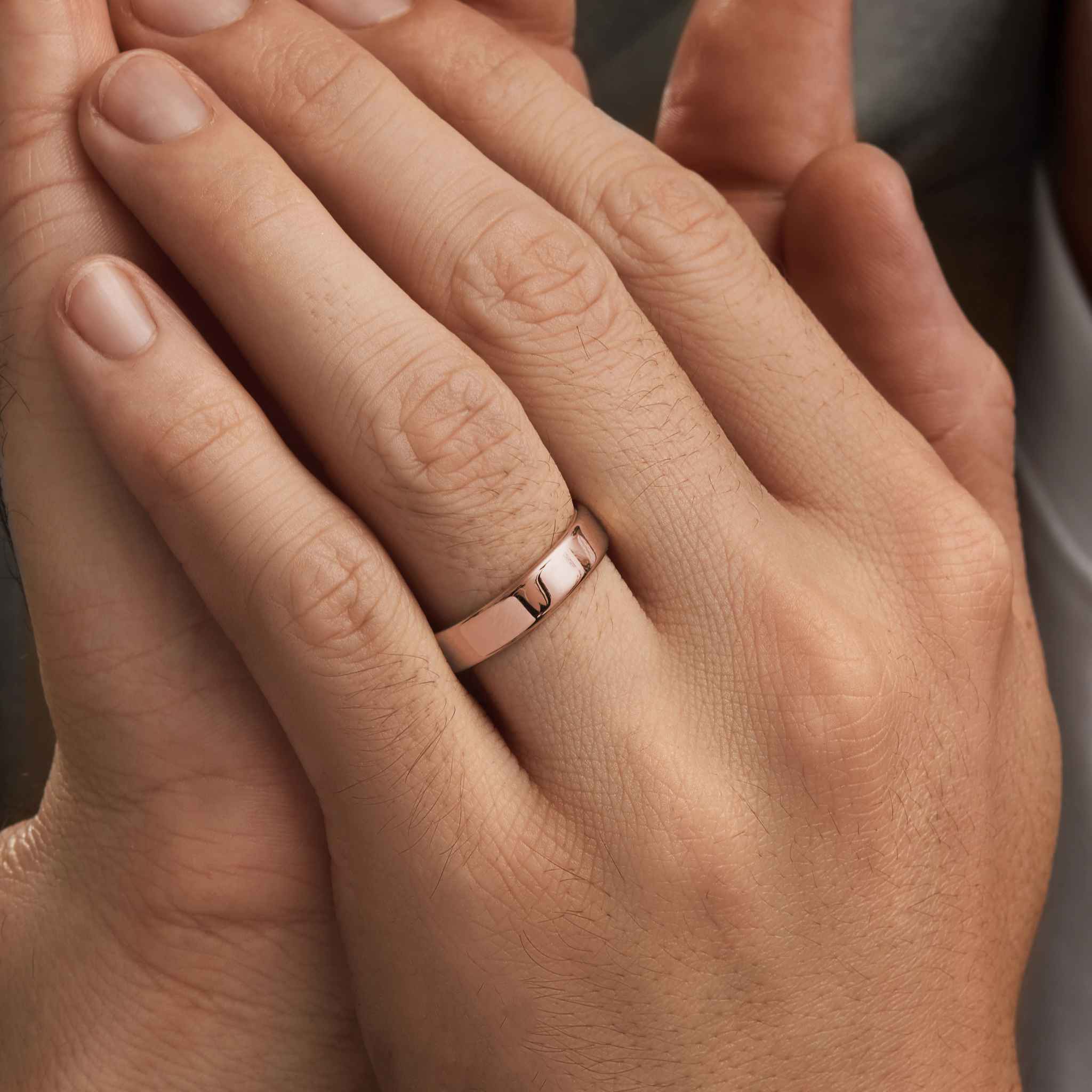 Rose Gold Crossover Wedding Ring Set | KLENOTA