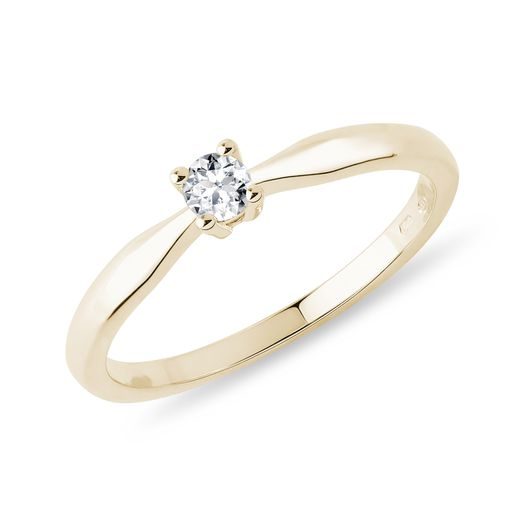 Simple Engagement Ring with Diamond | KLENOTA
