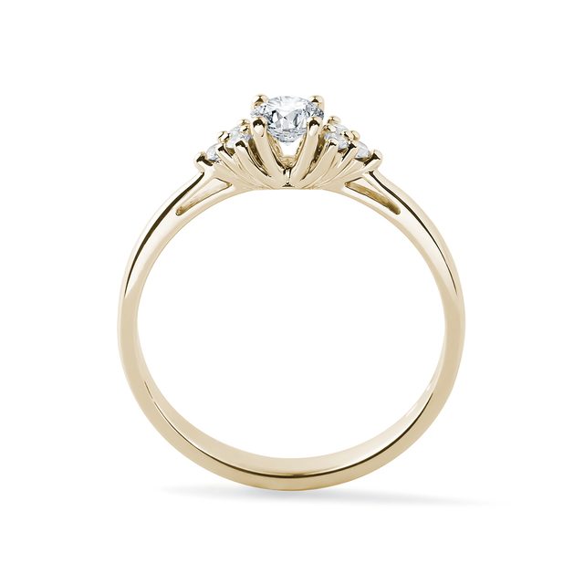 Diamond Engagement Ring with Seven Diamonds | KLENOTA