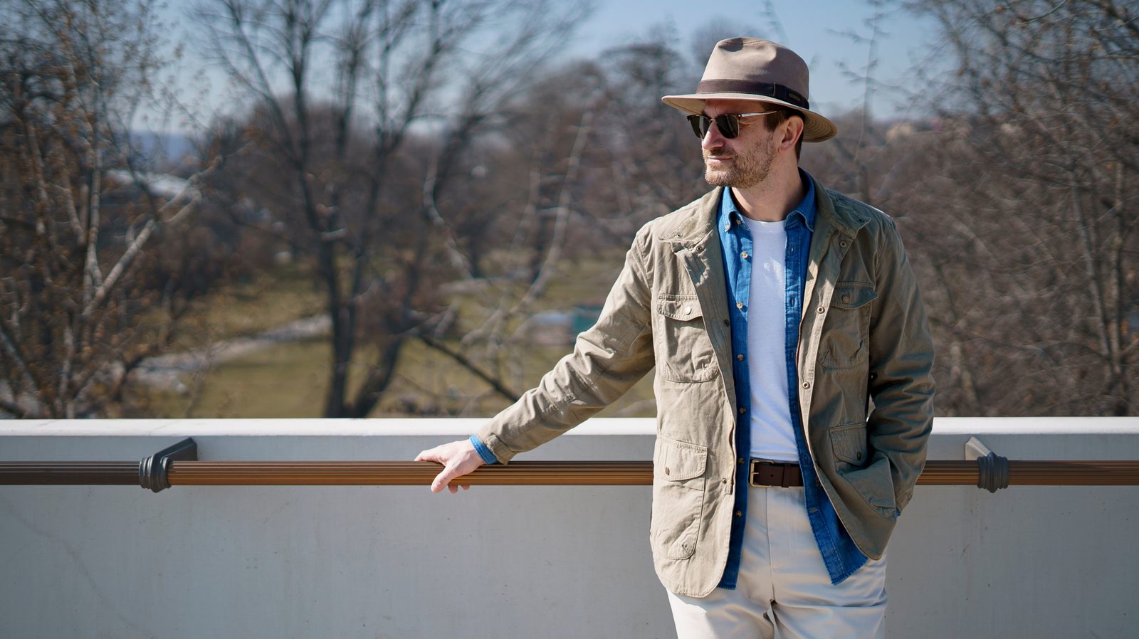 Karel Wolf: V Barmě jsem pochopil, jak skvělé je nosit sukně ...