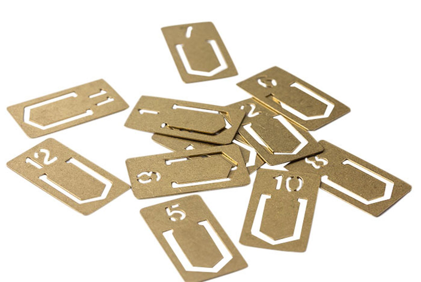 TRAVELER'S — Brass Number Clips - Gentleman Store