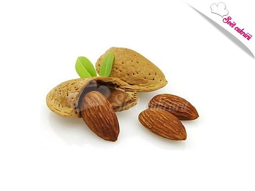 Hámozott mandula - szelet 10 kg keveréket - Zeelandia ...