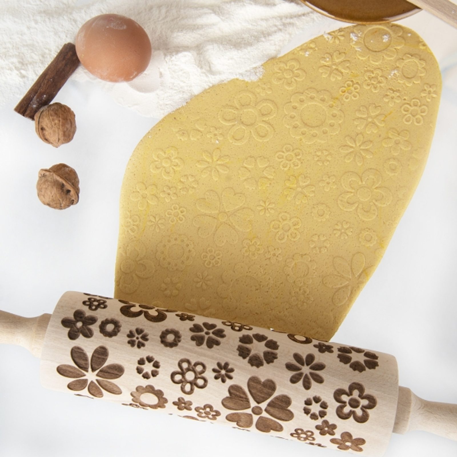 World of Confectioners - Flower Rolling Pin - Embossed Relief 20 cm