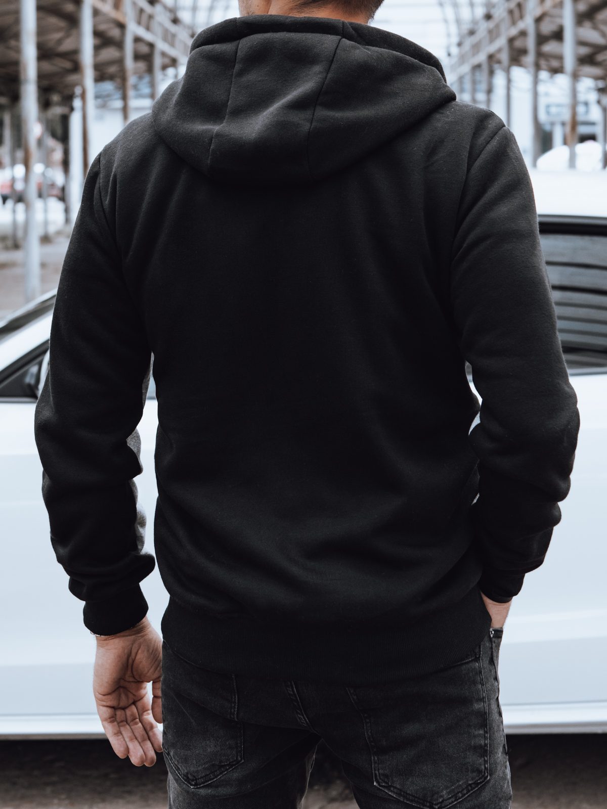 Moderní černá mikina s kapucí - Budchlap.cz