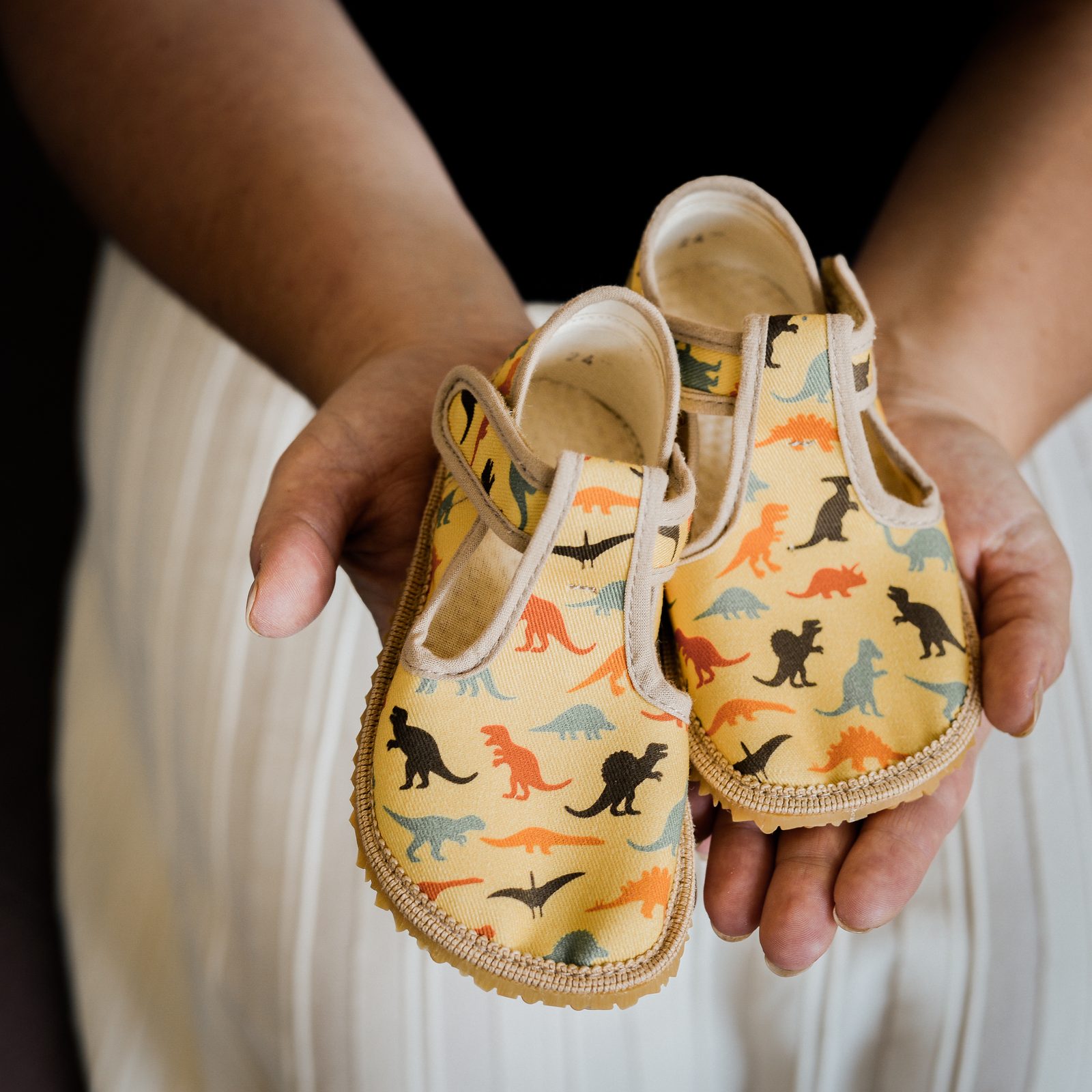 naBOSo – BEDA PAPUČE BFN 170020/W Dinosaurs | Dětské barefoot přezůvky – BEDA – Přezůvky ...