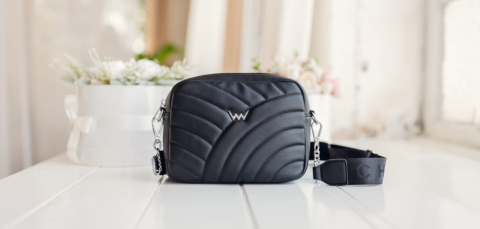 Nelly Black - Vuch - Crossbody - Torebki, Kobiety - VUCH