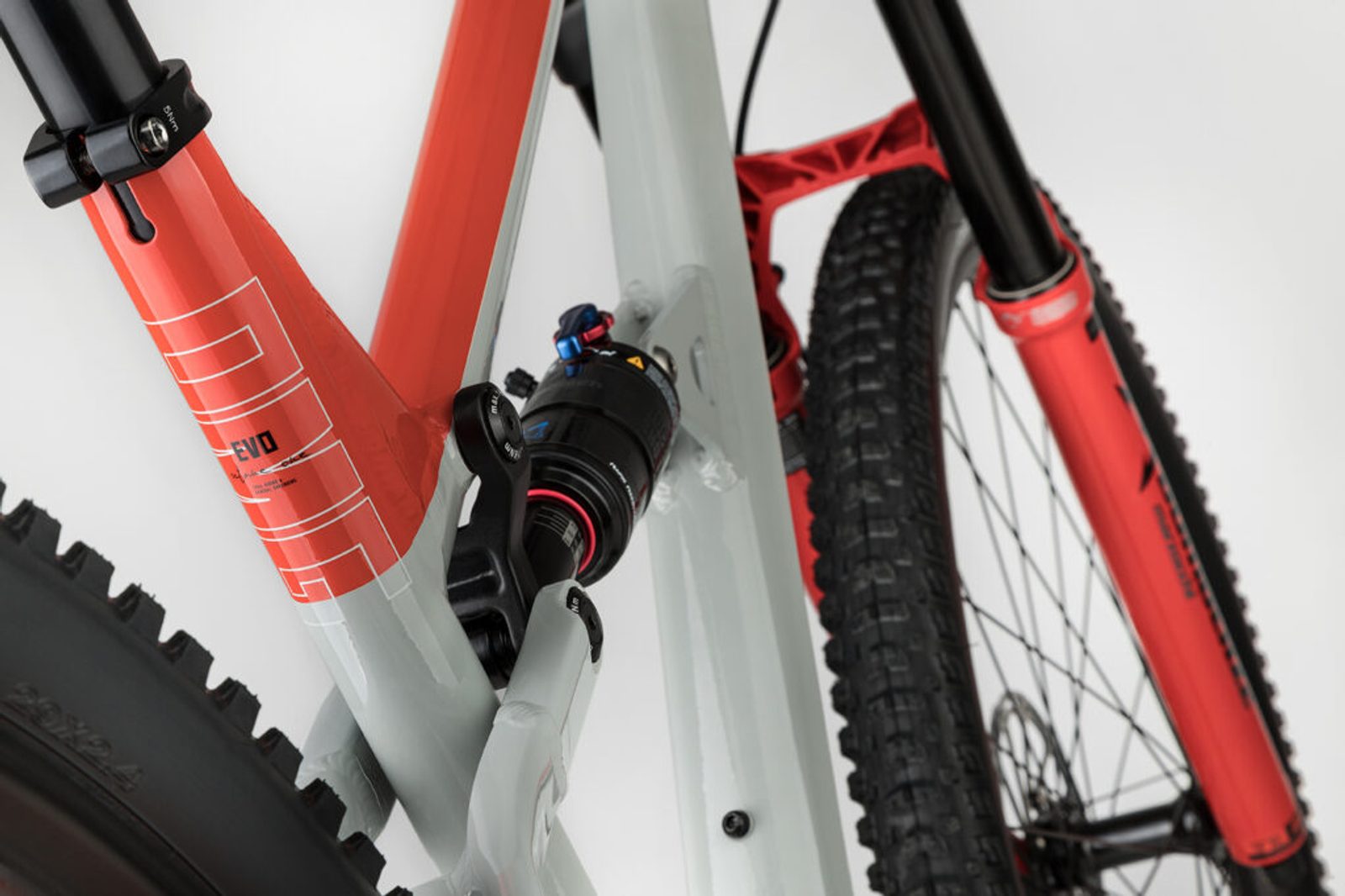 Celoodpružené kolo OCTANE ONE OMG Evo | OCTANE ONE | Jízdní kola | MIKEBIKE