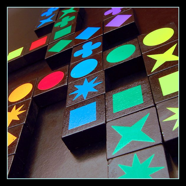 Qwirkle | SVĚT-HER.CZ | Společenské deskové hry - Hrajte si!