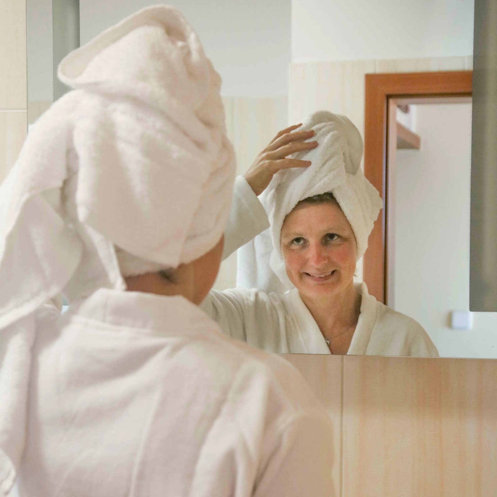 Prosoape publicitare 50x100 | Cele mai ieftine prosoape - Bontis.ro