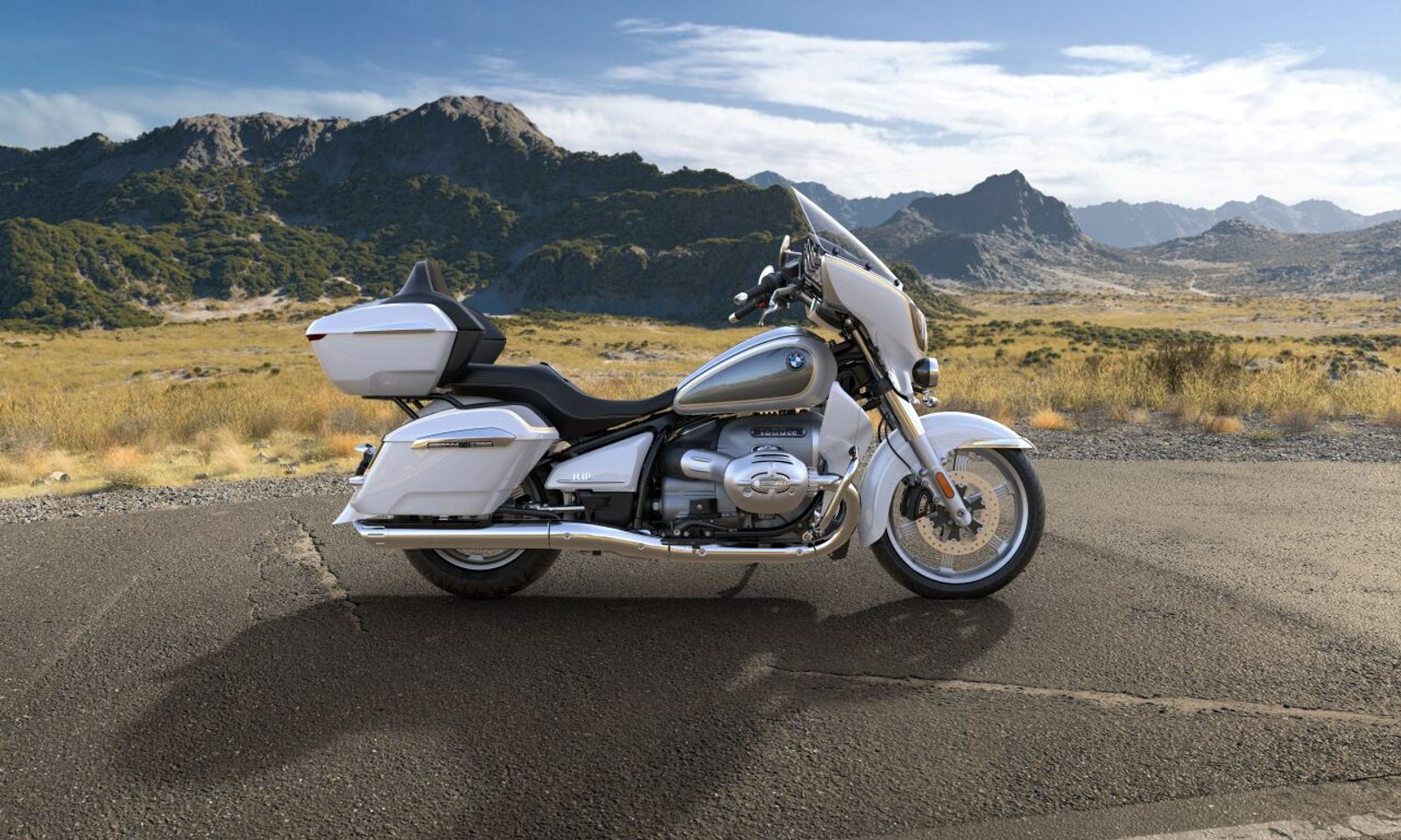 BMW R18 Transcontinental - Option 719 - BMW Motorrad - Heritage - 849 ...