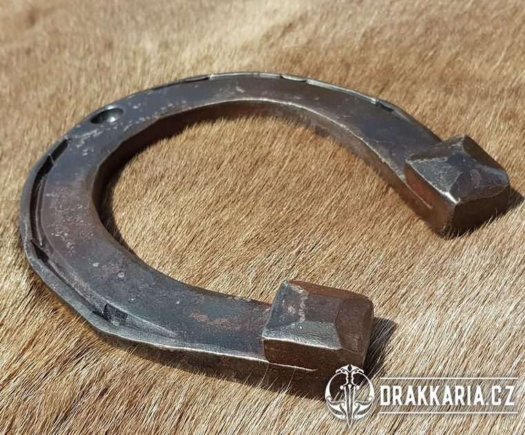 KOŇSKÁ PODKOVA pro štěstí na stěnu - Drakkaria.cz | Výroba šperků ...