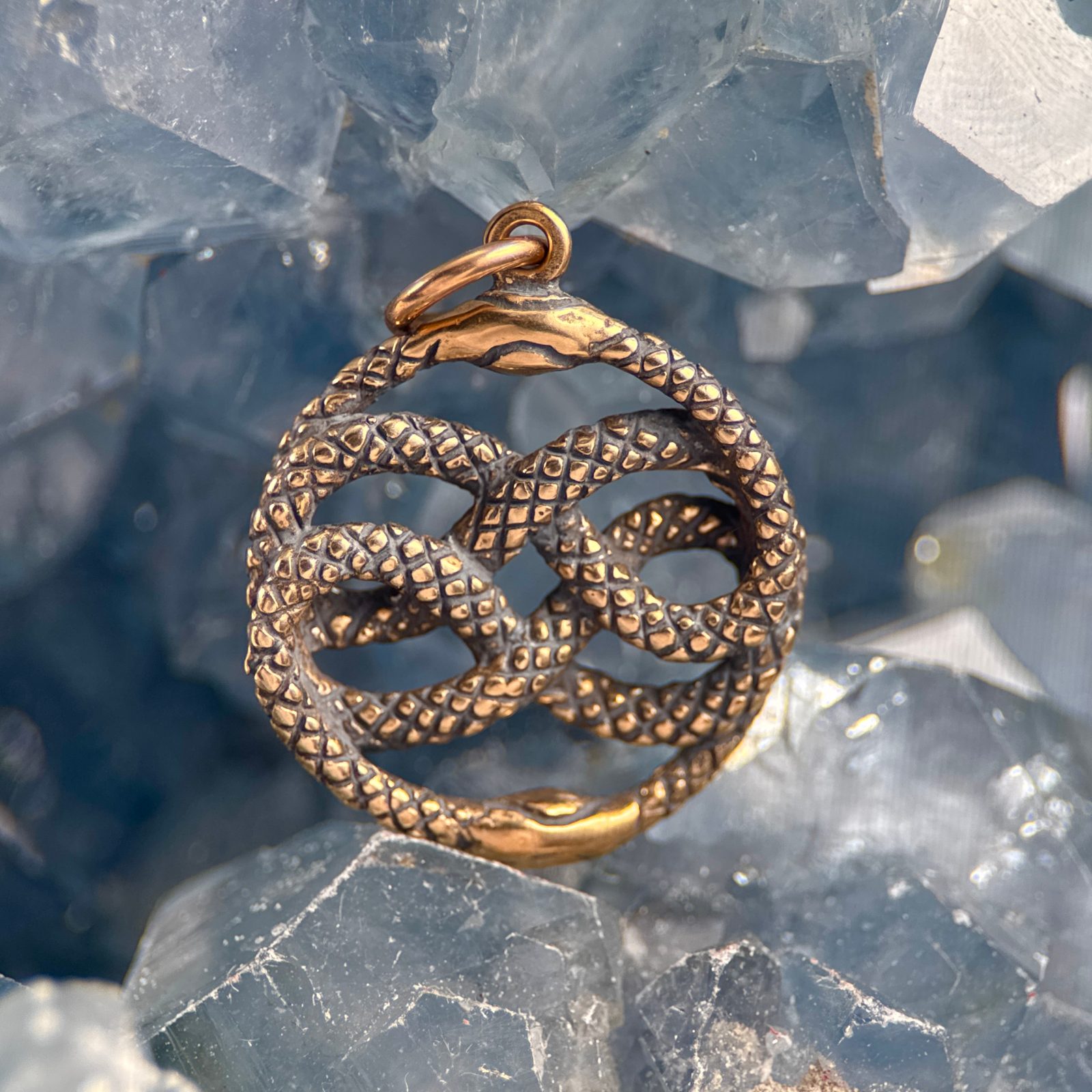 Auryn, amulet, bronz - Drakkaria