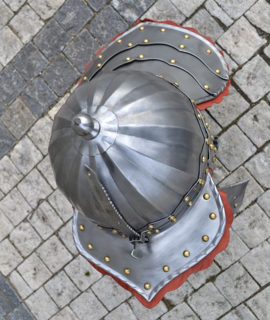 LOBSTER-TAIL HELMET, exact museum replica Wulflund