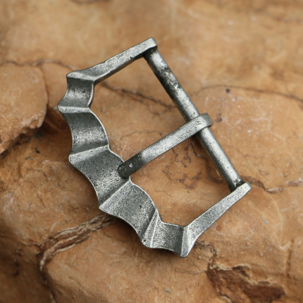 BOUCLE DE CEINTURE MEDIEVAL Zinc 30 mm Nous faisons revivre l'histoire