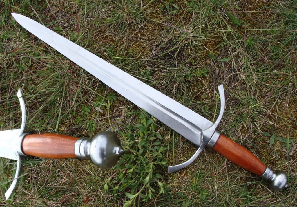 DAGGER, wide guard Wir lassen Geschichte lebendig werden!