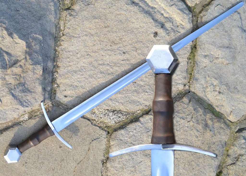 MEDIEVAL SWORDS MANUFACTURER CZECH Wulflund