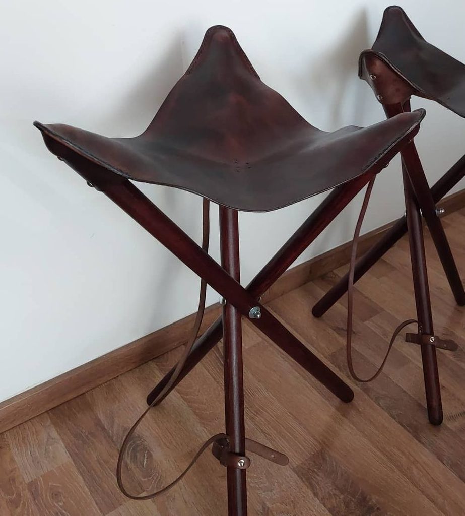 LEATHER FOLDING TRIPOD Wulflund