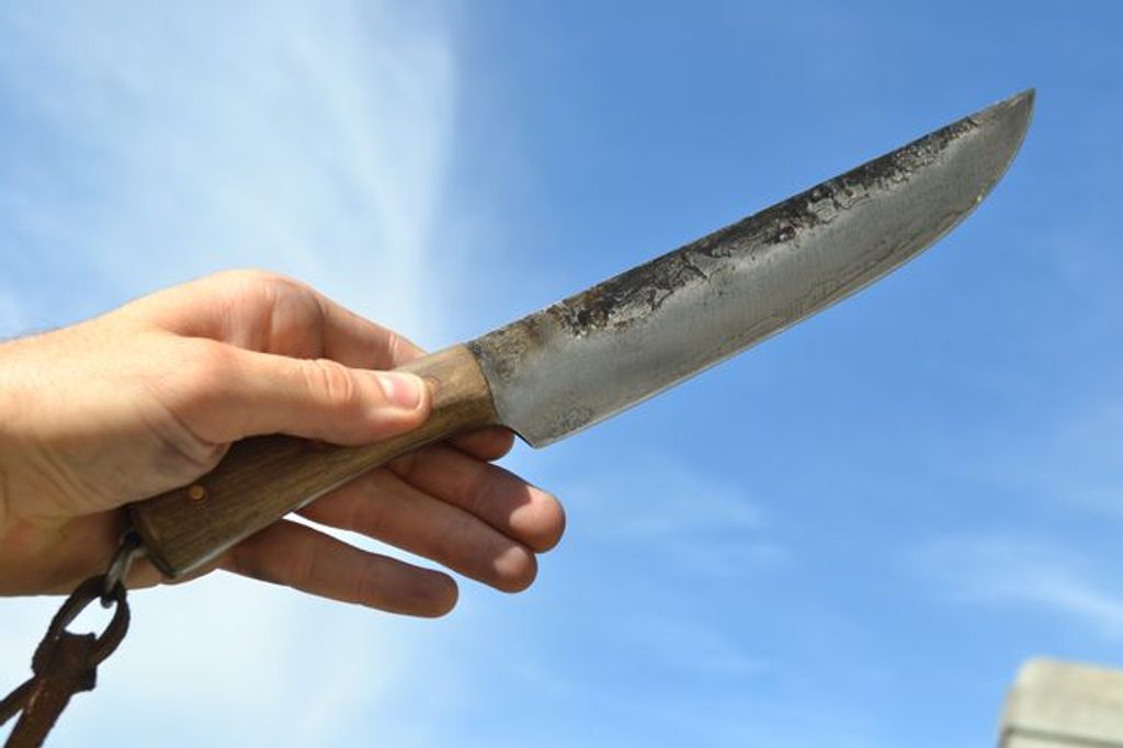 Couteau long celtique, acier feuilleté, réplique Drakkaria Couteaux ...