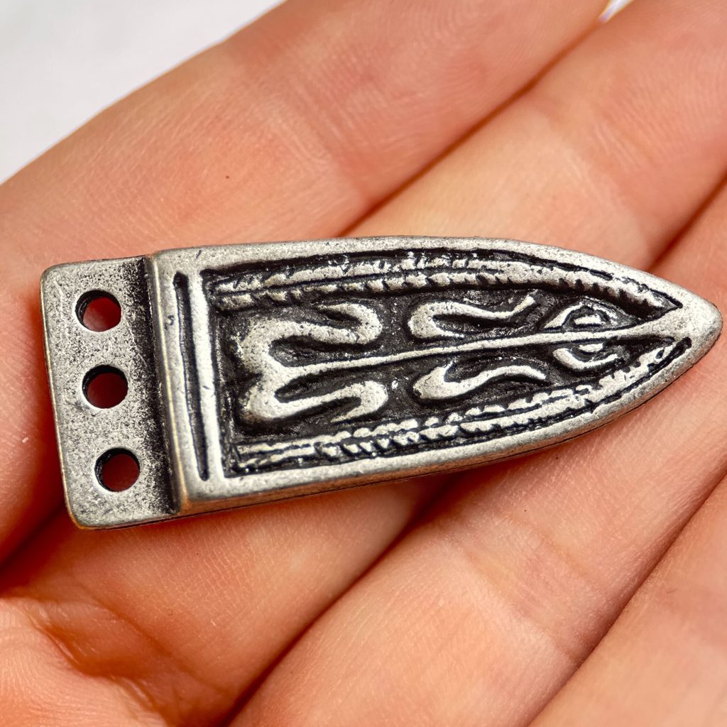 Belt strap end, Cologne, early Middle Ages - zinc Wulflund