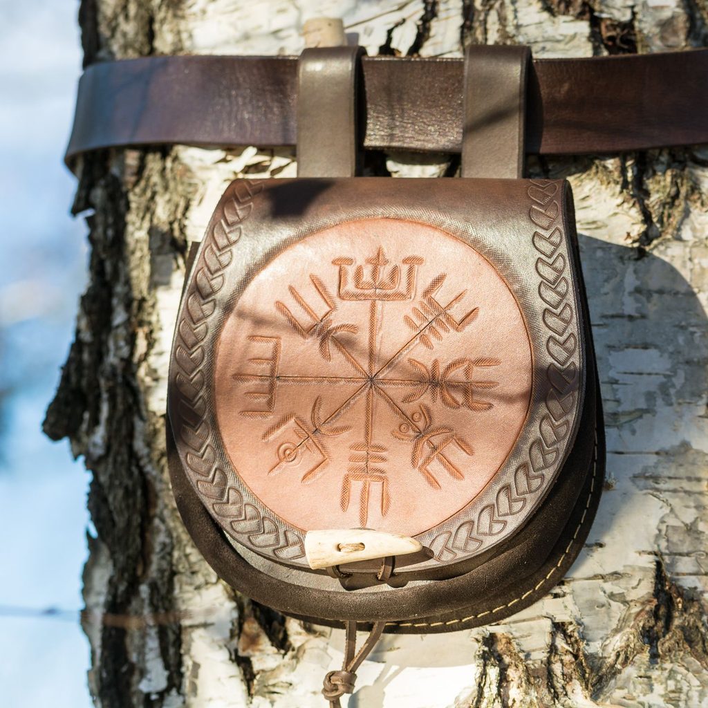 Vegvísir, leather viking bag Wulflund