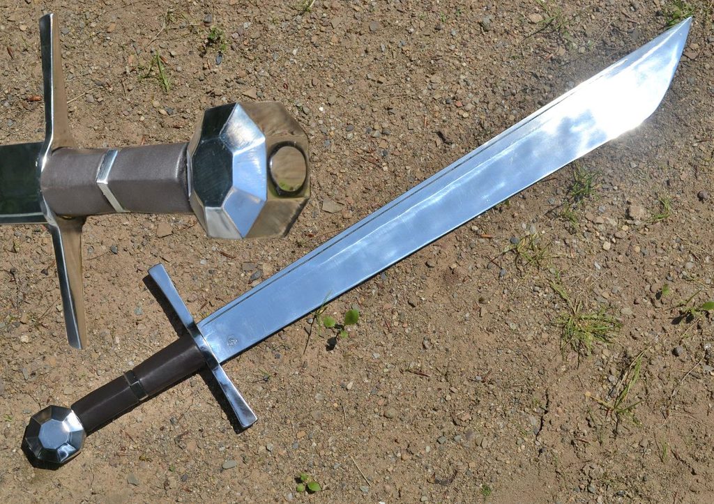 German Falchions Wulflund