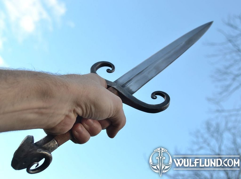 THE RAMMER, forged dagger - wulflund.com
