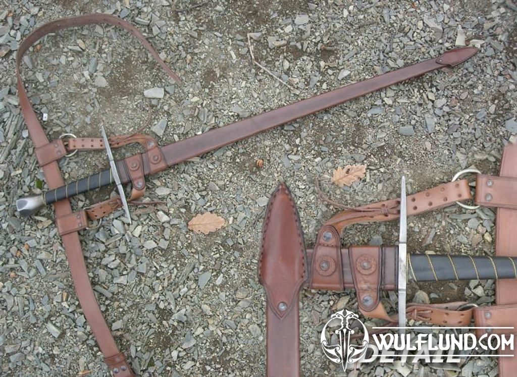 LEATHER SCABBARDS FOR SWORDS Nous faisons revivre l'histoire