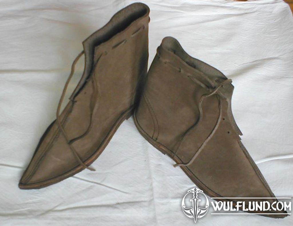 9 - 11 th century Shoes gothic boots footwear, Shoes, Costumes We make ...