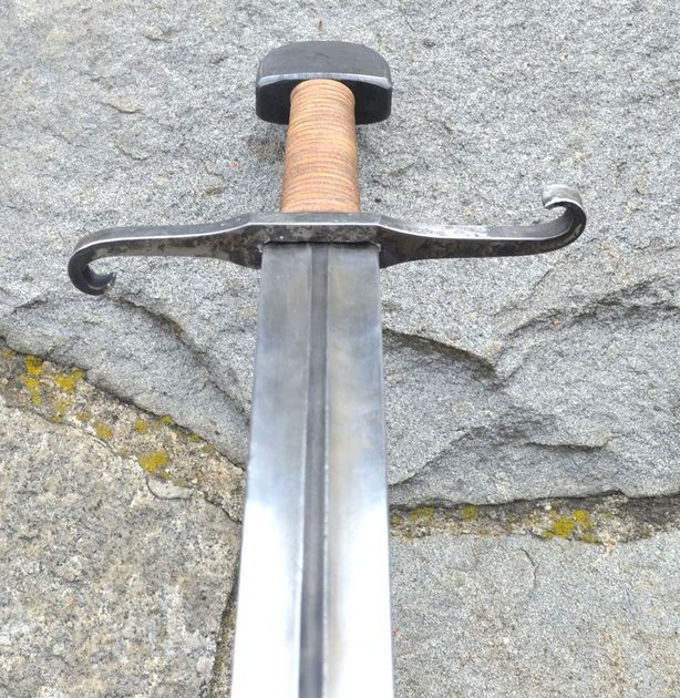 SLAVIC SWORD from Mikulcice, hand forged replica - wulflund.com