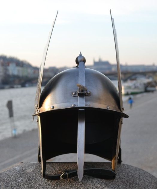 Polish Hussar helmet Szyszak Wulflund.com - Manufacture of jewellery ...
