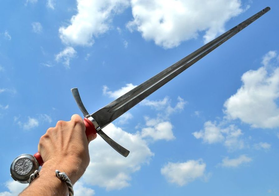 medieval king's sword - wulflund.com