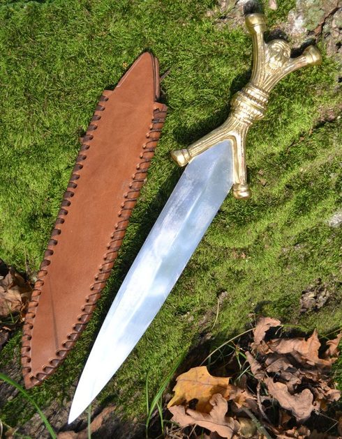 Celtic Dagger with a face, anthropomorphic - wulflund.com