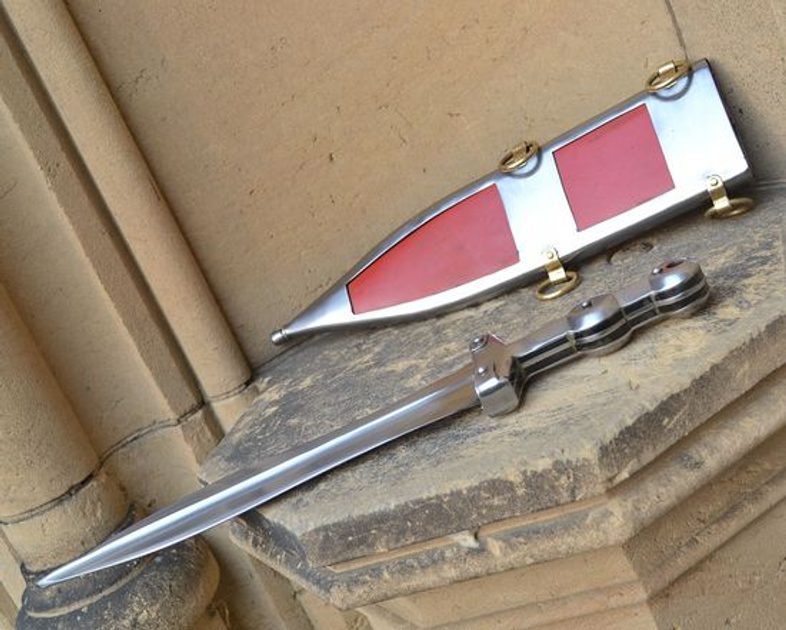 LATE ROMAN PUGIO WITH METAL SCABBARD scharfe Dolche Dolche, Waffen ...