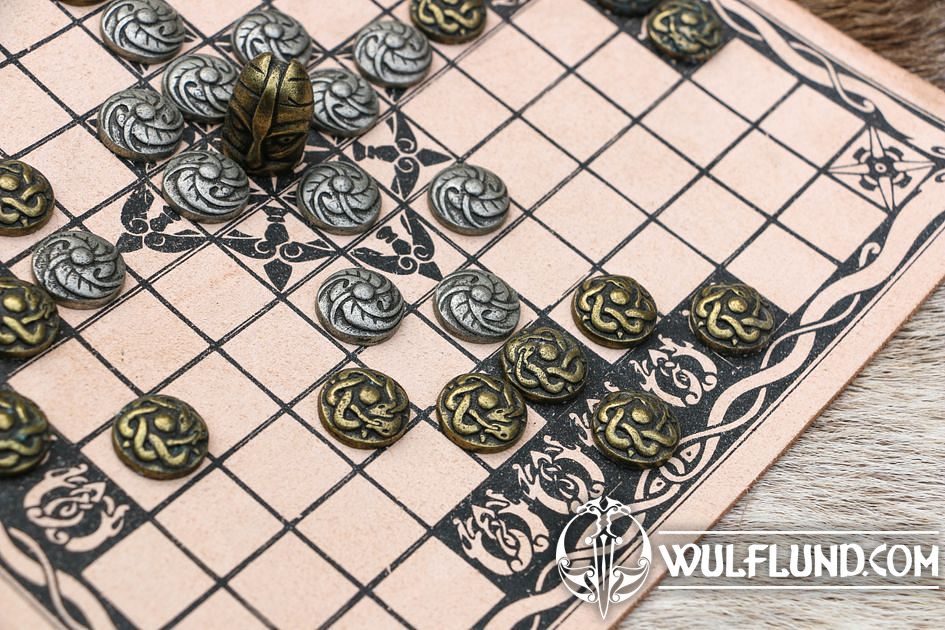 HNEFATAFL or Tafl, Viking Board Game - leather and stones Drakkaria ...