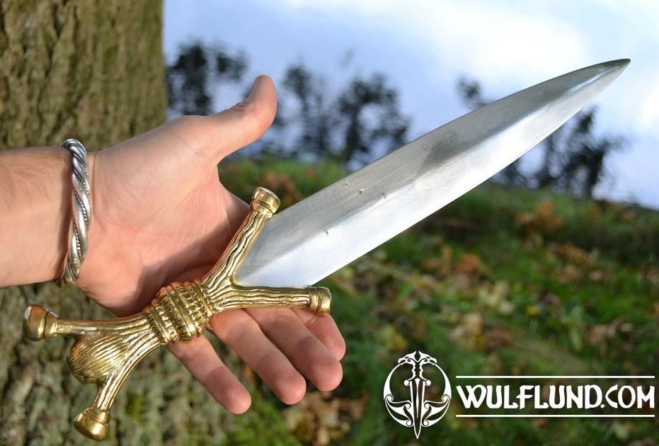 Celtic Dagger with a face, anthropomorphic costume and collectors ...