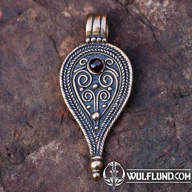 ROMAN PENDANT, II. Century, bronze Garnet bronze historical jewels ...