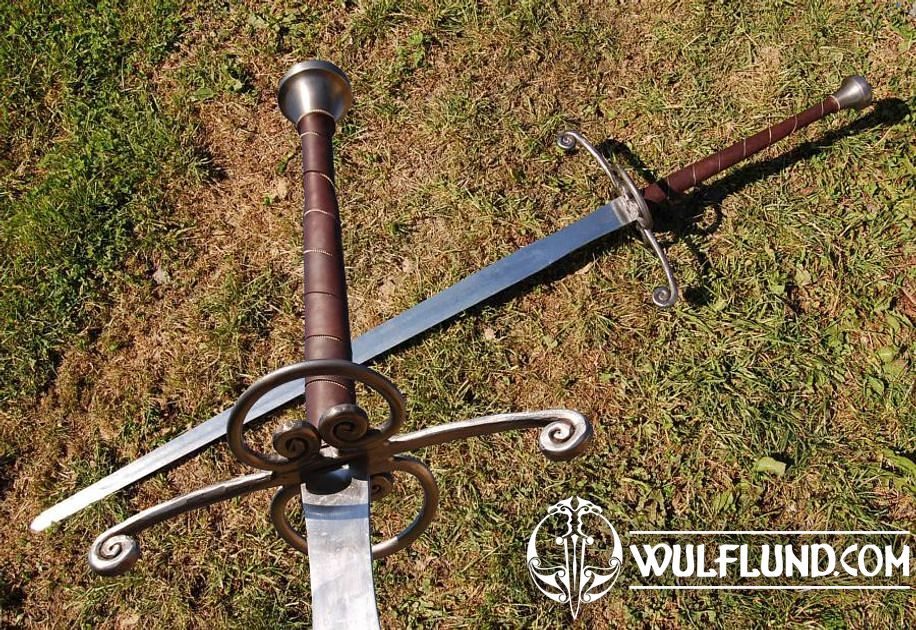 Gothic two-handed sword Mittelalt Schwerter Schwerter, Waffen Wir ...