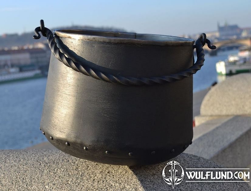 Iron Cauldron 10 L forged products Smithy Works, Coins We make history ...